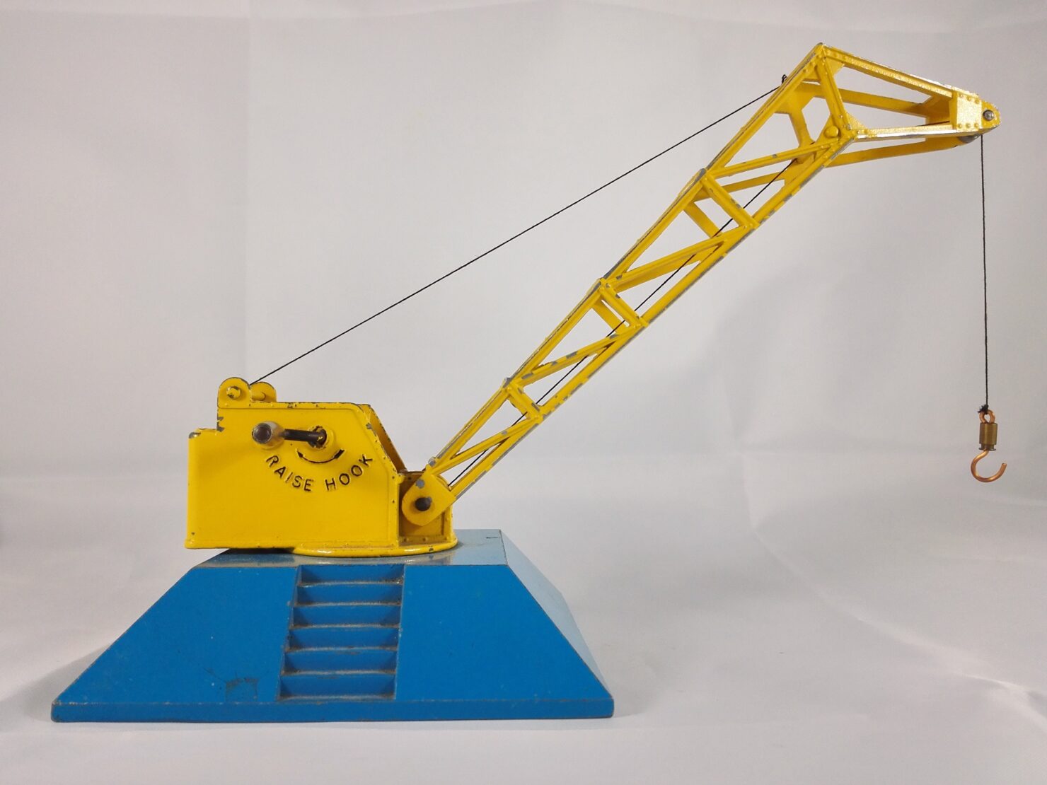 Dinky Toys Goods Yard Crane - 973 | Dinky Supertoys England